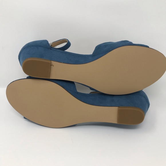 Expression | Shoes | Nwt Expression Alina Demi Wedge Sandals | Poshmark